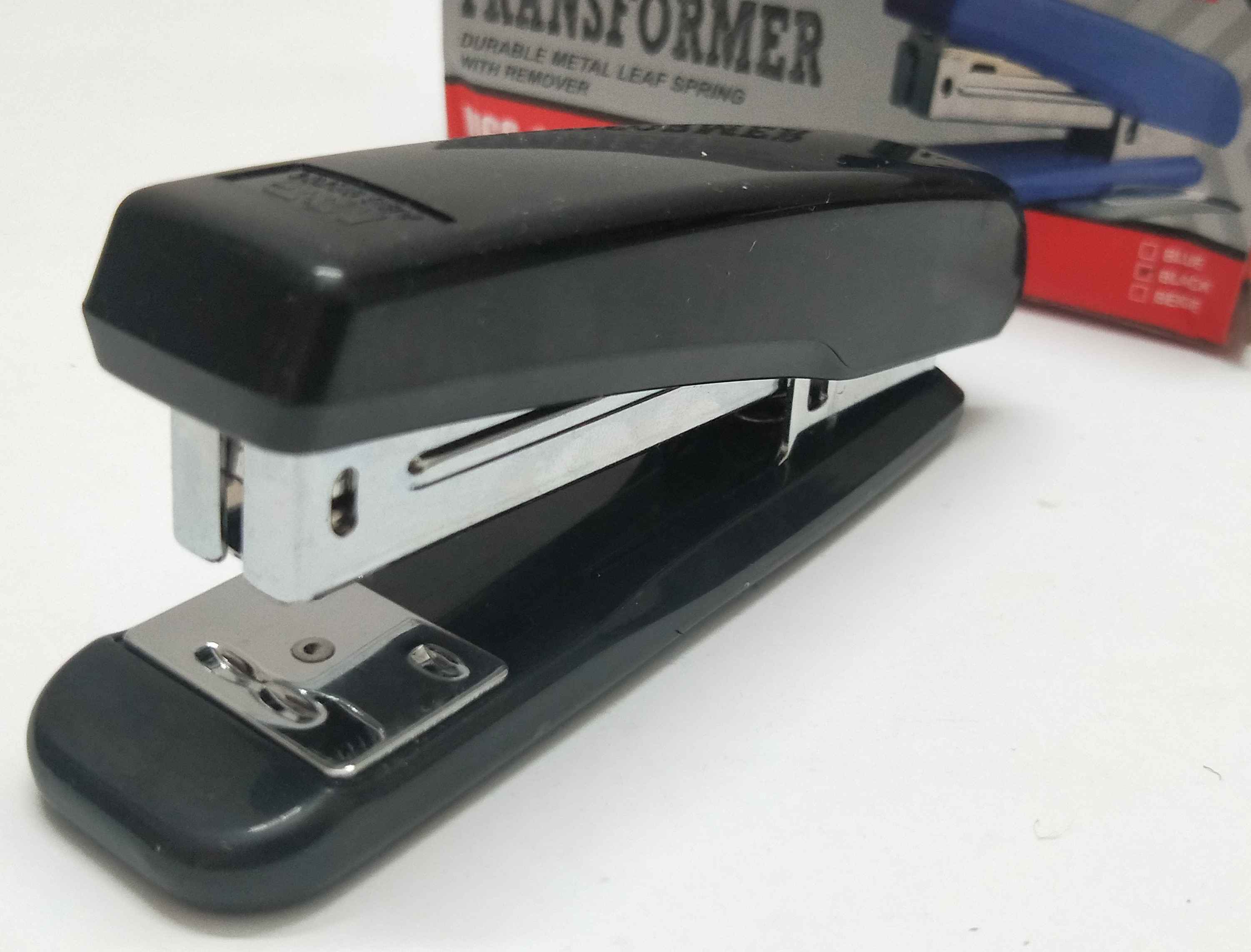 M&G STAPLER TRANSFORMER MGS-11 – Scribble Books & School Supplies